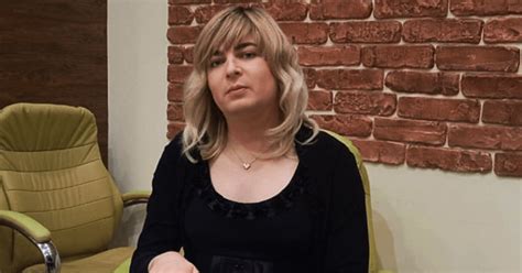 여자 되어보니 잘못됐다는 것 깨달아”성 전환한 정치인 다시 남자 되기로