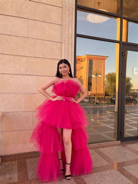 розовое платье Кендалл Дженнер Idee Vestito Vestiti Idee