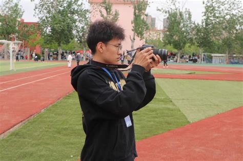 坚实守护，无私奉献——校区学生会助力运动会 山东科技大学泰安校区