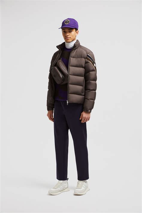 Все мужские пуховики - Верхняя одежда | Moncler RU
