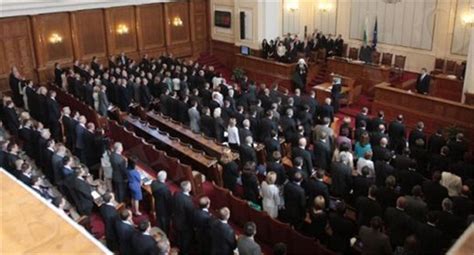 Приеха на второ четене Закона за офшорките