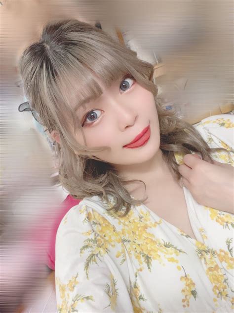 宇野莉緒 On Twitter 新宿ニューアート10日間 ありがとうございました〜 お勉強もできて、とても充実した10日間でした ️ 最新