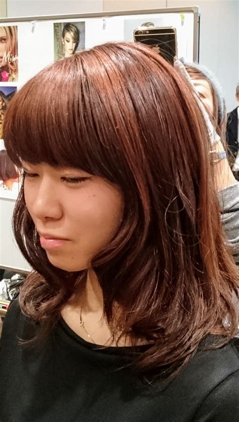 ヘアカラーを均一に染めるアシスタント編 流山市の美容室 ヘアサロン ウェーブ