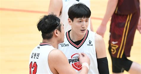 D리그 ‘베테랑 듀오 50점 합작 현대모비스 접전 끝에 Lg 꺾고 2연승