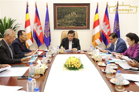 គេហទំព័រ ព្រឹទ្ធសភា នៃព្រះរាជាណាចក្រកម្ពុជា