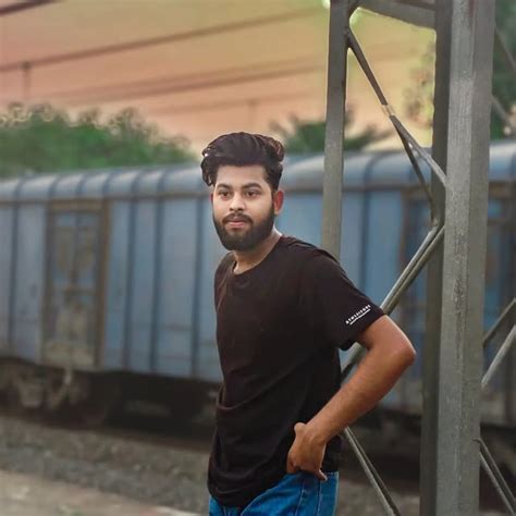 Md Ajîm Ajimofficial • Threads Say More