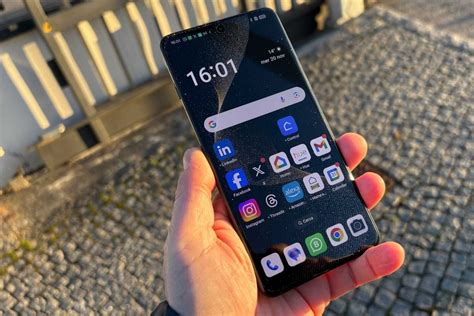 Oppo Find X8 Pro Reçoit Une Importante Mise à Jour Logicielle En Avril 2025