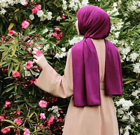 Hijab Dpz 💝 In 2022 Pretty Girls Selfies Girly Photography Hijabi Girl