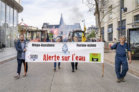 Plusieurs Milliers De Manifestants Anti Bassines Attendus Ce Samedi