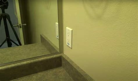 How To Reset A Power Outlet Without A Reset Button Steps
