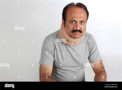 Neck Brace Senior Hi Res Stock Photography And Images Alamy