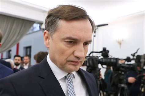 Najnowsze informacje o stanie zdrowia Ziobry Sytuacja jest naprawdę ciężka Wiadomości Radio ZET