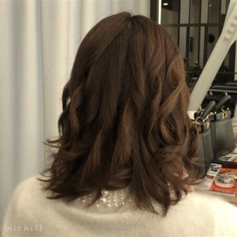 写真 6枚目 ヘアサロンに行かなくてもできる♡結婚式もokの好印象ハーフアップの作り方 Locari（ロカリ）