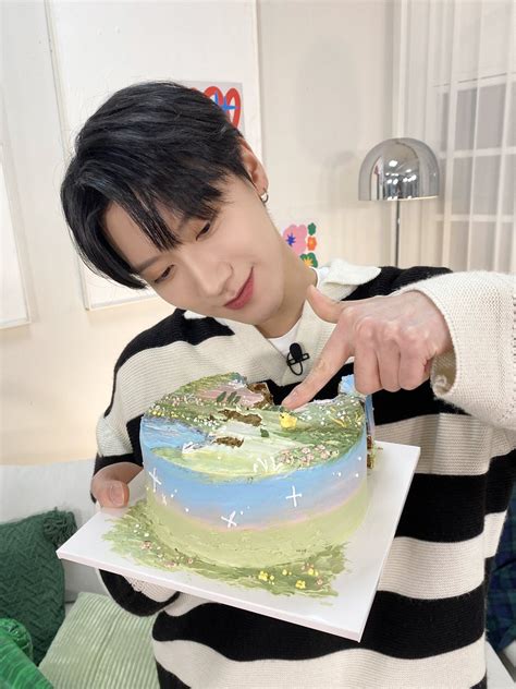 Wayv On Twitter Happywayvday Ten Wayv Weishenv V