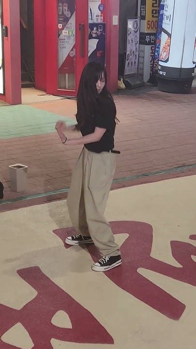 Kpopandjhktv]かがわゆうin Hongdae Kpop Dance Queencard 카가와유 홍대케이팝댄스 퀸카 쇼츠