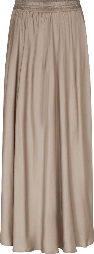 Zandkleurige Glanzende Lange Rok Devan Modstrom Maat S