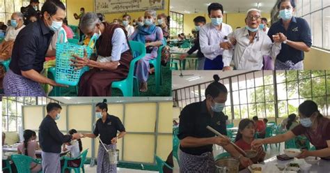 နှစ်ဆန်းတစ်ရက်နေ့မှာ သက်ကြီးရွယ်အိုဘိုးဘွားတွေကို ဂါဝရပြုကန်တော့ကာ လှူဒ