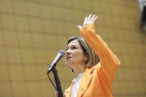 Deputada Graciela Toma Posse No 2º Mandato E Anuncia R 105 Milhões