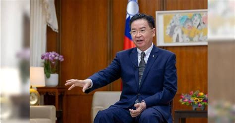 友邦建國40年 吳釗燮前往祝福與交流意見