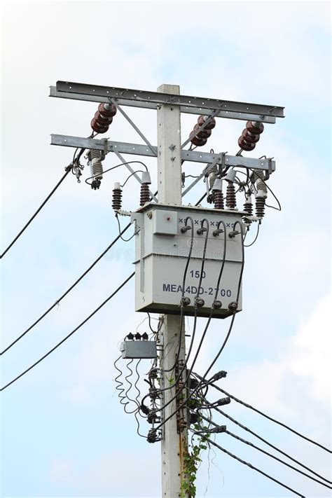 Transformador En La Estaci N Del Poder M S Elevado Electricidad De Alto