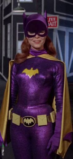 Pin By U Trinkletel Ali On Batgirl Batgirl Pictures Batgirl Batman