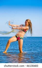 Girl Naked Don T Images Stock Photos Vectors Shutterstock