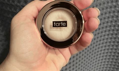 Best Medicated Lip Balm Guide Take Care Of Your Lips The Right Way