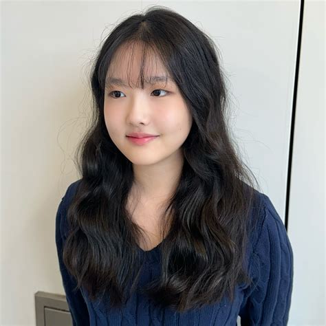 대구미용실 동성로미용실 형플라쥬 지호 「굵은히피펌 구름펌 물결펌 젤리펌」 구름펌 가볍고 볼륨감이 있는 스타일로 단순히 컬을 넣는 게 아닌 뿌리볼륨 텍스쳐 전체적인