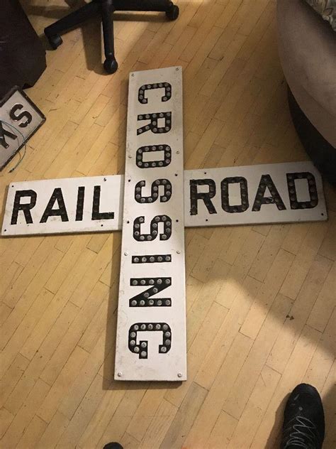 Vintage Metal Railroad Crossing Sign Glass Reflectors 48 Cat Eye