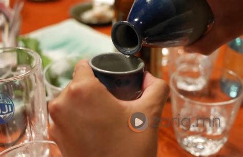 19 нас хүрсэн хүнд архи согтууруулах ундаа худалддаг болохоор хуульчилж байна