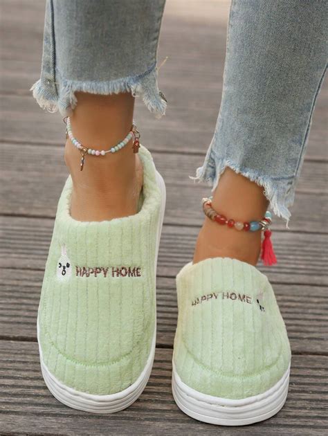 Ladies Cozy Fluff Lined Slip On House Slippers With Squish Texture