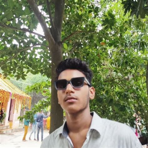 krish.14@ (@kr.krishna.ji) • Threads, Say more