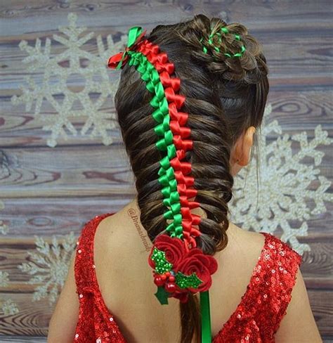 A Canadian Braid Loving Mom 👦🏽 C 9 Yrs Old 👩🏽 B 8 Yrs Old 👧🏽 C 6