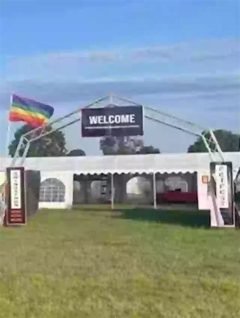 Inside Britains Biggest Sex Festival As Swingers Event Is Confirmed