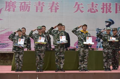 Imgrscschoolimgnewswwq7151 无迷彩 不青春——记棠外初2019级黄龙溪社会实践活动