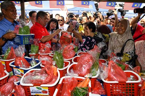 Agro Madani sales: Agriculture Ministry targets RM39mil in sales | The Star