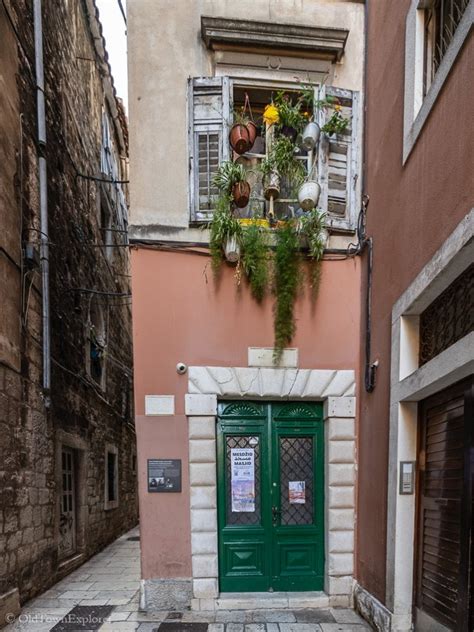 Explore Split Architecture Churches And More Old Town Explorer