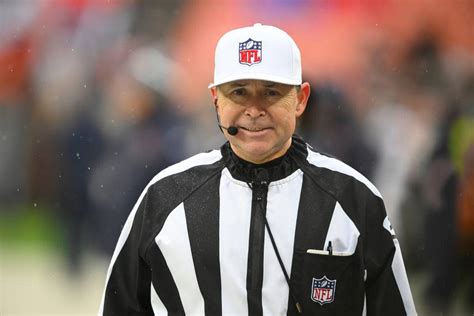 What Nfl Referee Brad Allen Said After Controversial Penalty That