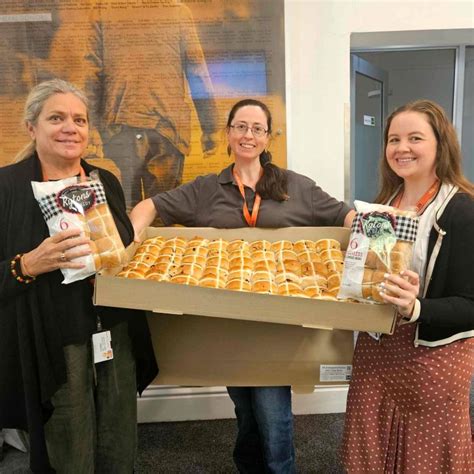 Emails That Make You Cry In A Good Way The Genorisoty That Hutt St Centre Sees From The