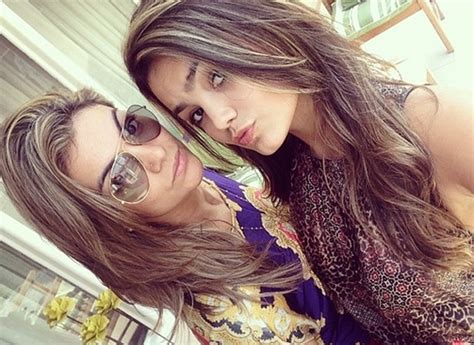 Cuiaba Reporter Not Cia Kelly Key Mostra Semelhan A Com Filha Em Selfie