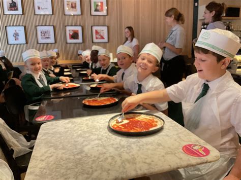 🍅 Pizza Express 🍕 Pixies Hill Primary School