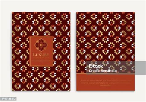 Desain Kartu Undangan Mewah Dengan Pola Ornamen Vektor Template Vintage