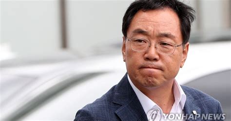 검찰 관광시설 특혜 제공 혐의 김철수 전 속초시장 구속영장