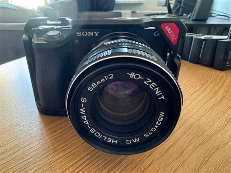 Видеокамера Sony a6500 + Объектив Helios 44m + 3 карты памяти Kingston ...