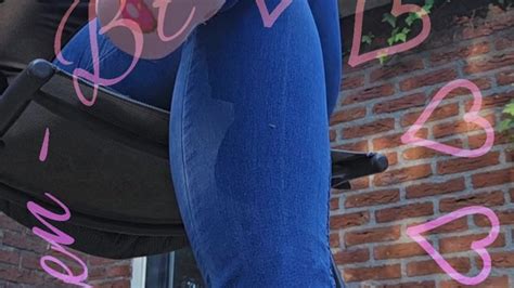 What Do You Want To Eat First The Donuts Or My Feet Free Sex Video