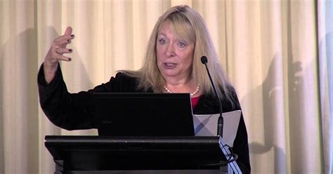 E Tutoring 2025 Modelo De E Moderación De La Dra Gilly Salmon