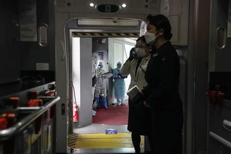 彭博社：中国拟取消国际航班熔断机制 — 普通话主页