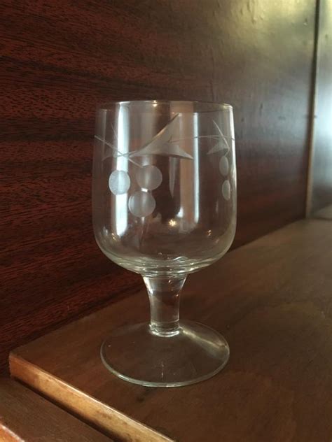 Стопки рюмки скло ссср з гравіровкою — ціна 50 грн у каталозі Чарки і стопки Купити товари для