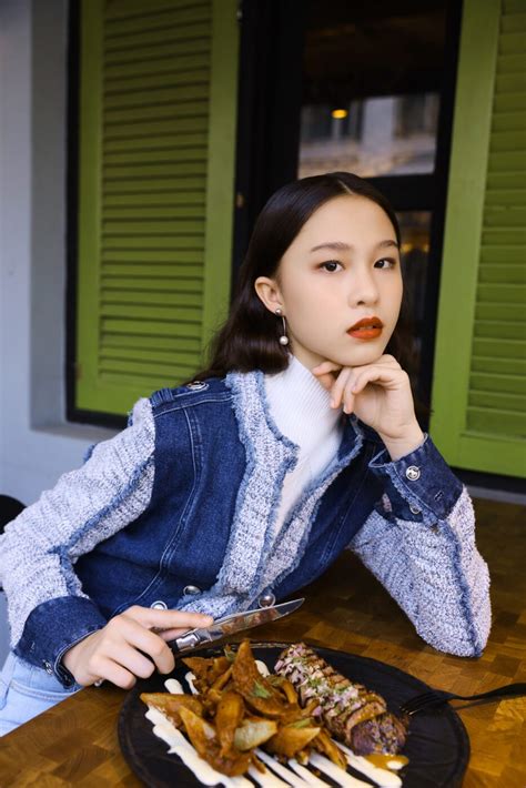 Female Models Development Basic Models Singapore Modelling Agency