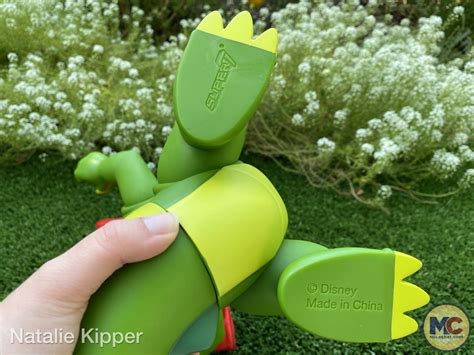 Super7 Disney Fantasia Supersize Ben Ali Gator Figure Review Bottom
